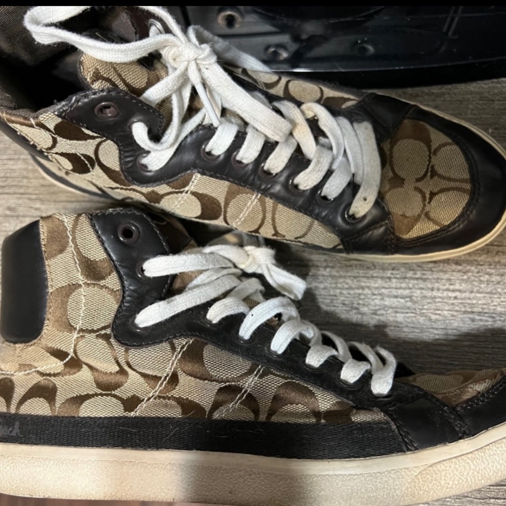 Coach Ellis Signature High Top Sneaker - Gem